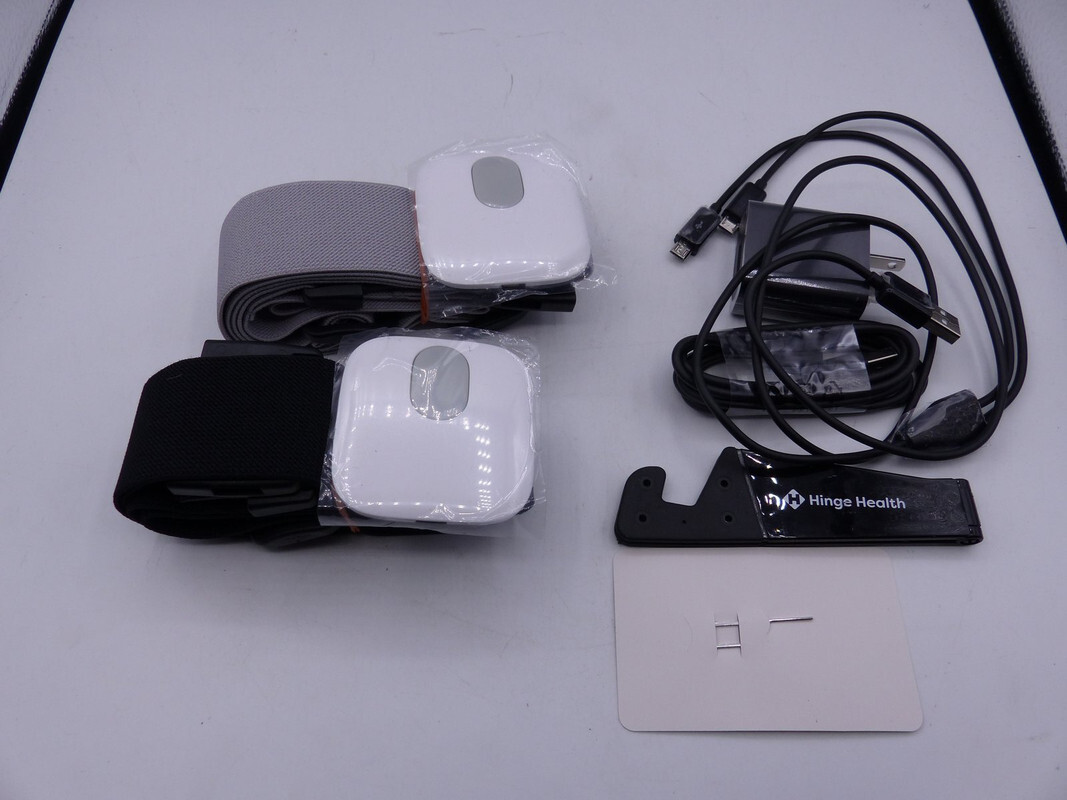 HINGE HEALTH DIGITAL KIT FOR BACK PAIN W/ SENSOR IN CARRYING CASE ...