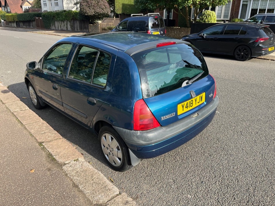 Mk2 Renault Clio Grande 1.2V 5 door | eBay UK