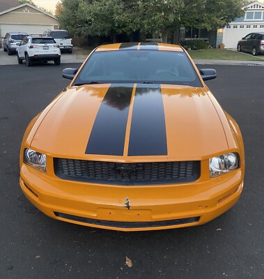 V6 automatic Ford Mustang clean title, no accidents, good condition, No ...