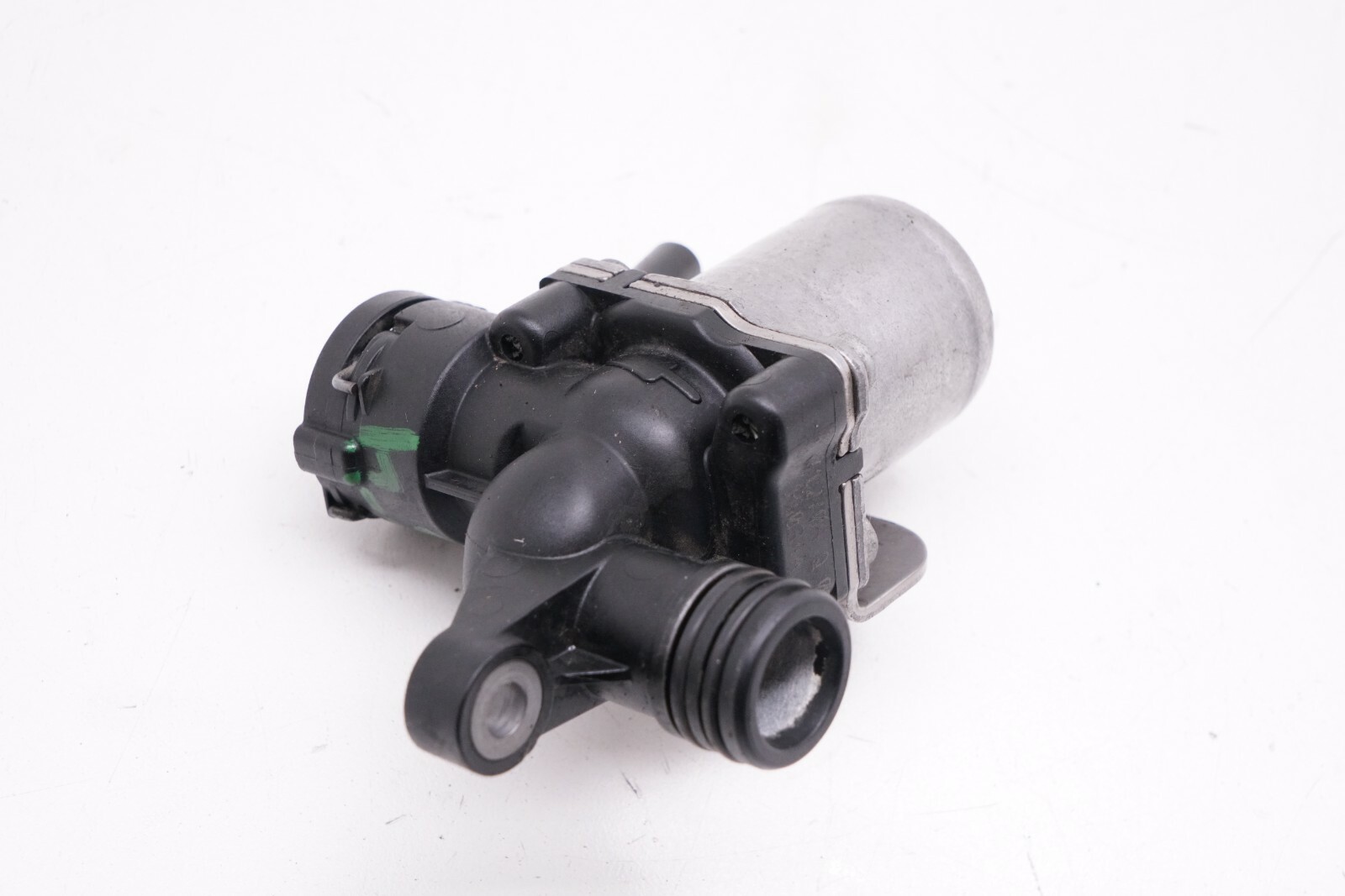 2006-2009 Mercedes W211 E350 Water Pump Heater Control Valve Unit ...