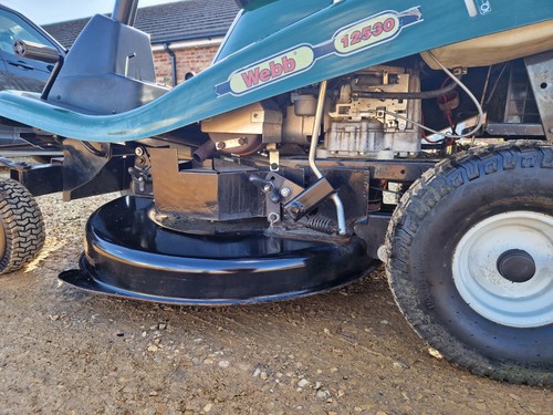 Webb 12530 76cm (30 inch) Ride-On Lawnmower + Collector, Very Clean. | eBay