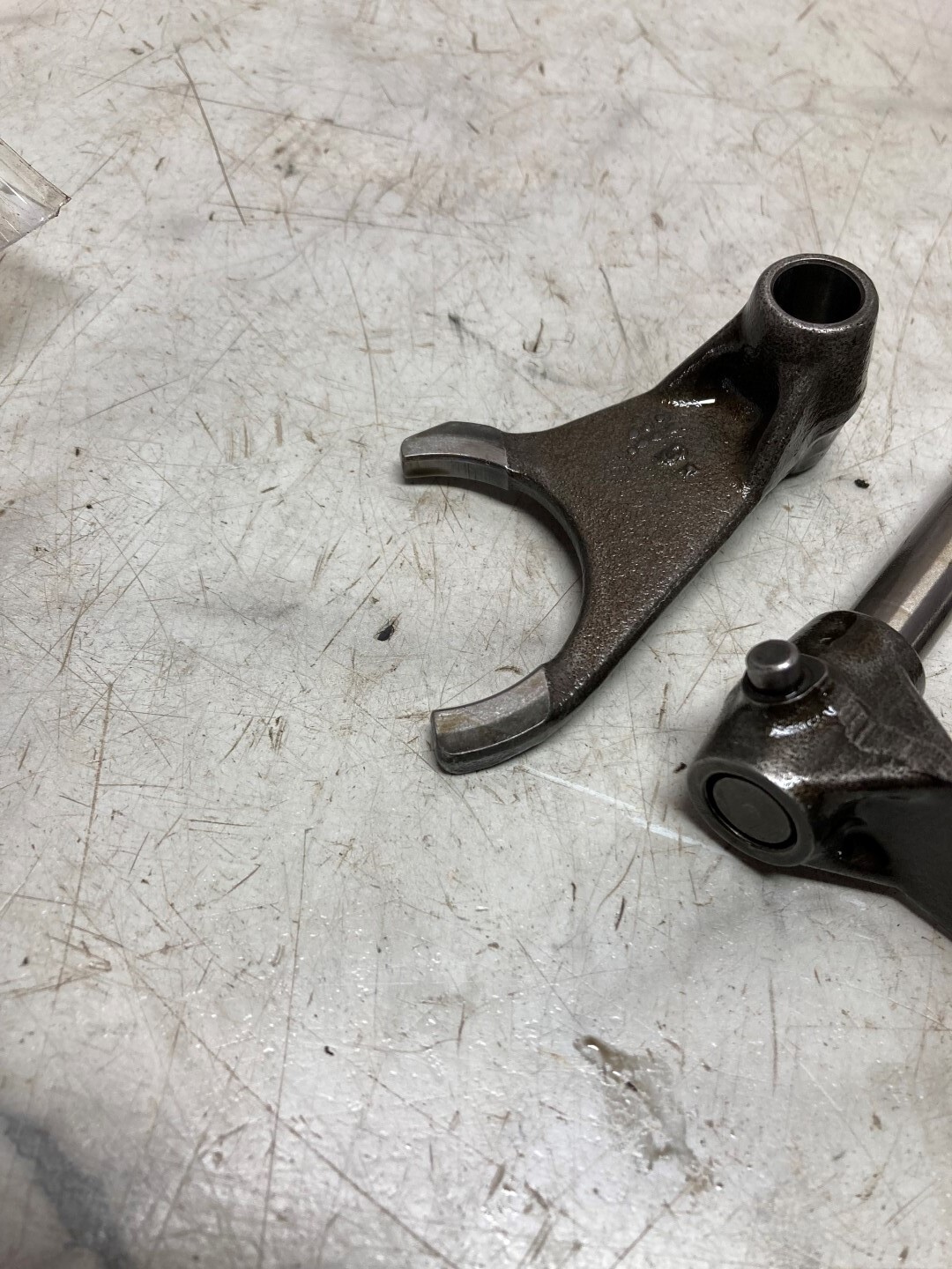 06 Victory Vegas 8 Ball shift shifter forks transmission | eBay