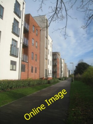 Photo 6x4 High density housing - Sinclair Drive Basingstoke c2012 | eBay UK