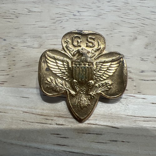 Vintage Girl Scouts of America Gold Tone Lapel Pin GS Eagle | eBay