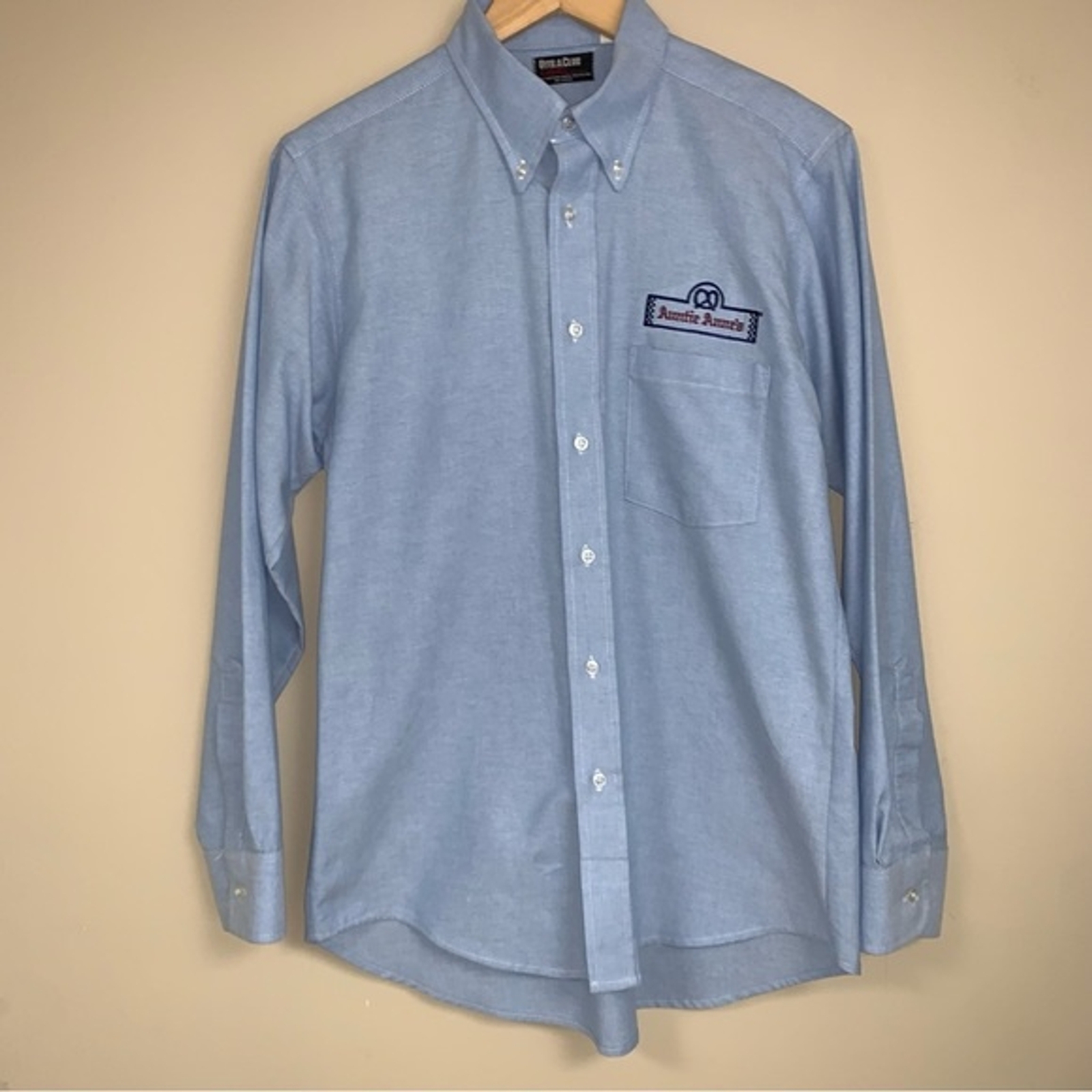 Auntie Anne’s Men’s Logo ULTRACLUB CLASSIC WRINKLE-RE… - Gem