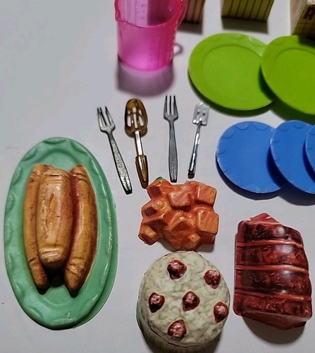 Lot Of Vintage Barbie Deluxe Reading Kitchen Accessories And Food | eBay