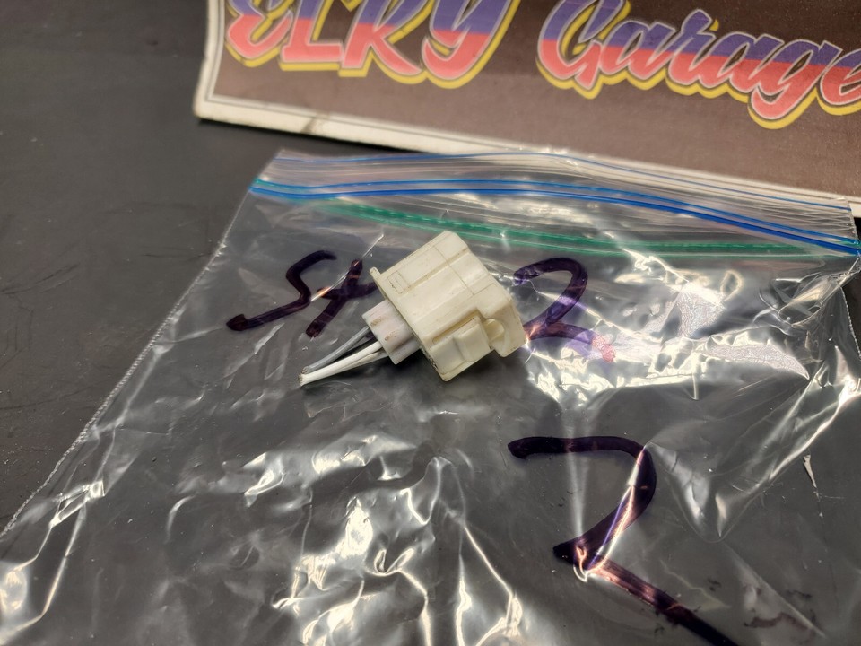 Mopar 5149180AB Oxygen Sensor Electrical Connector Plug Pigtail White ...