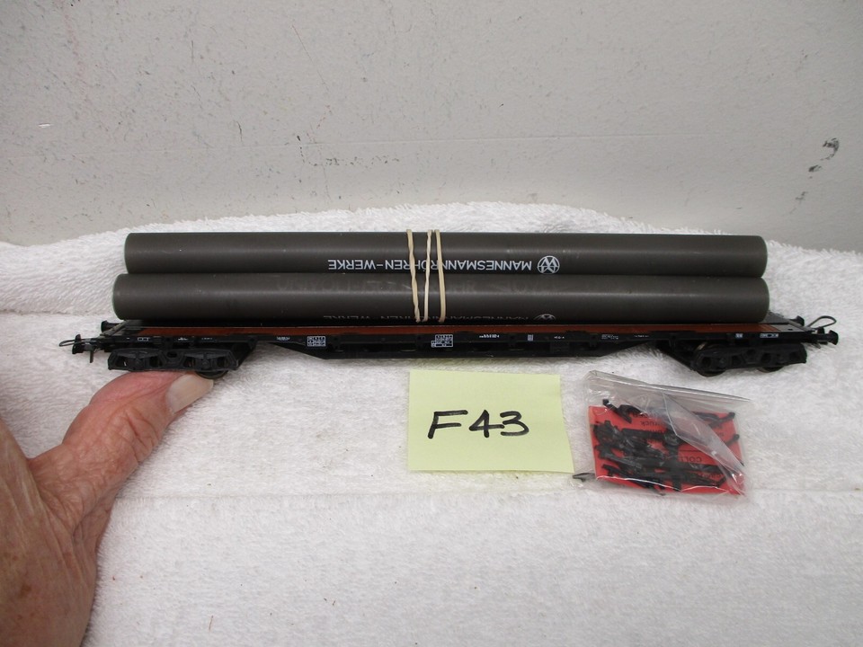 ROCO HO 46214 Flat Car W/Mannesmann Pipe Load F43 | eBay