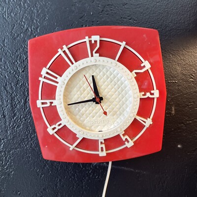 Vintage Retro 1950's Red Spartus Wall Electric Clock Model #501 EUC | eBay
