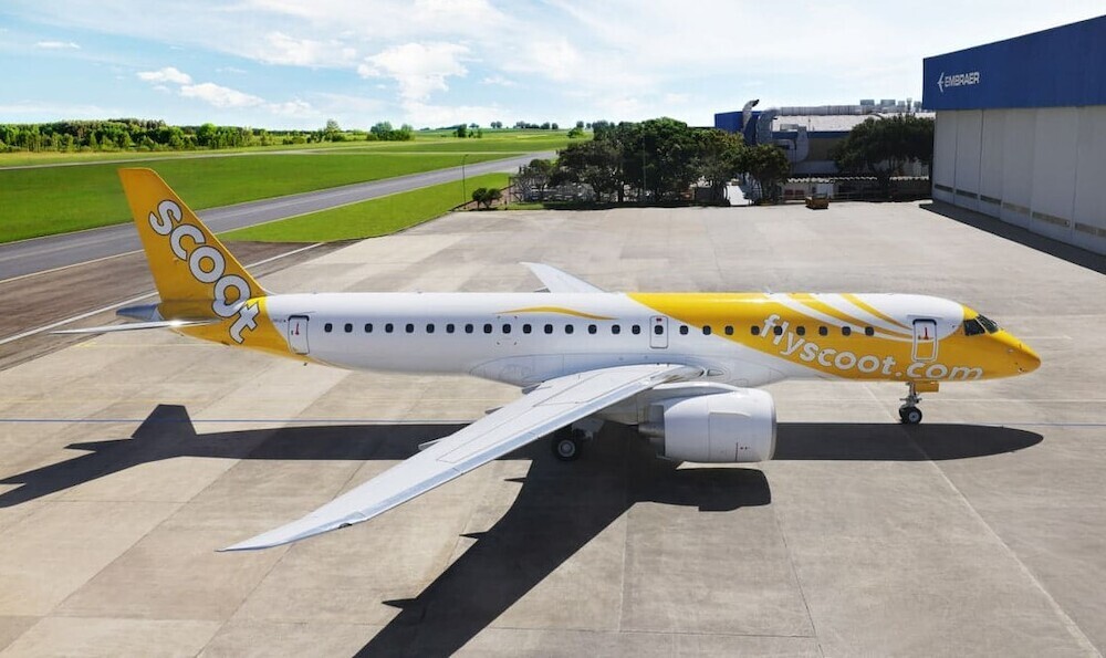 EMBRAER E190-E2 SCOOT REG: 9V-THA WITH STAND - JC WINGS JC20476 1/200 ...