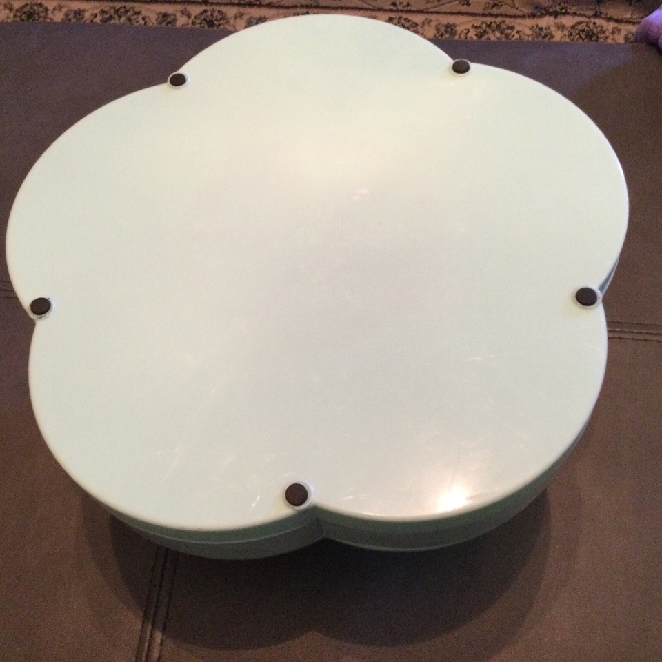 We R Memory Keepers Bloom Flower Craft organizer Storage,opens to 16 ...