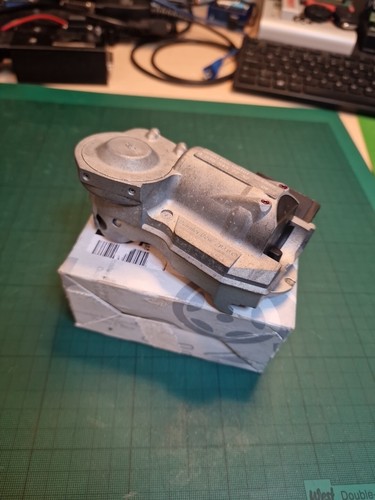 Mercedes-Benz Electronic Steering Lock ESL W203 W211 W219 W639 W906 ...