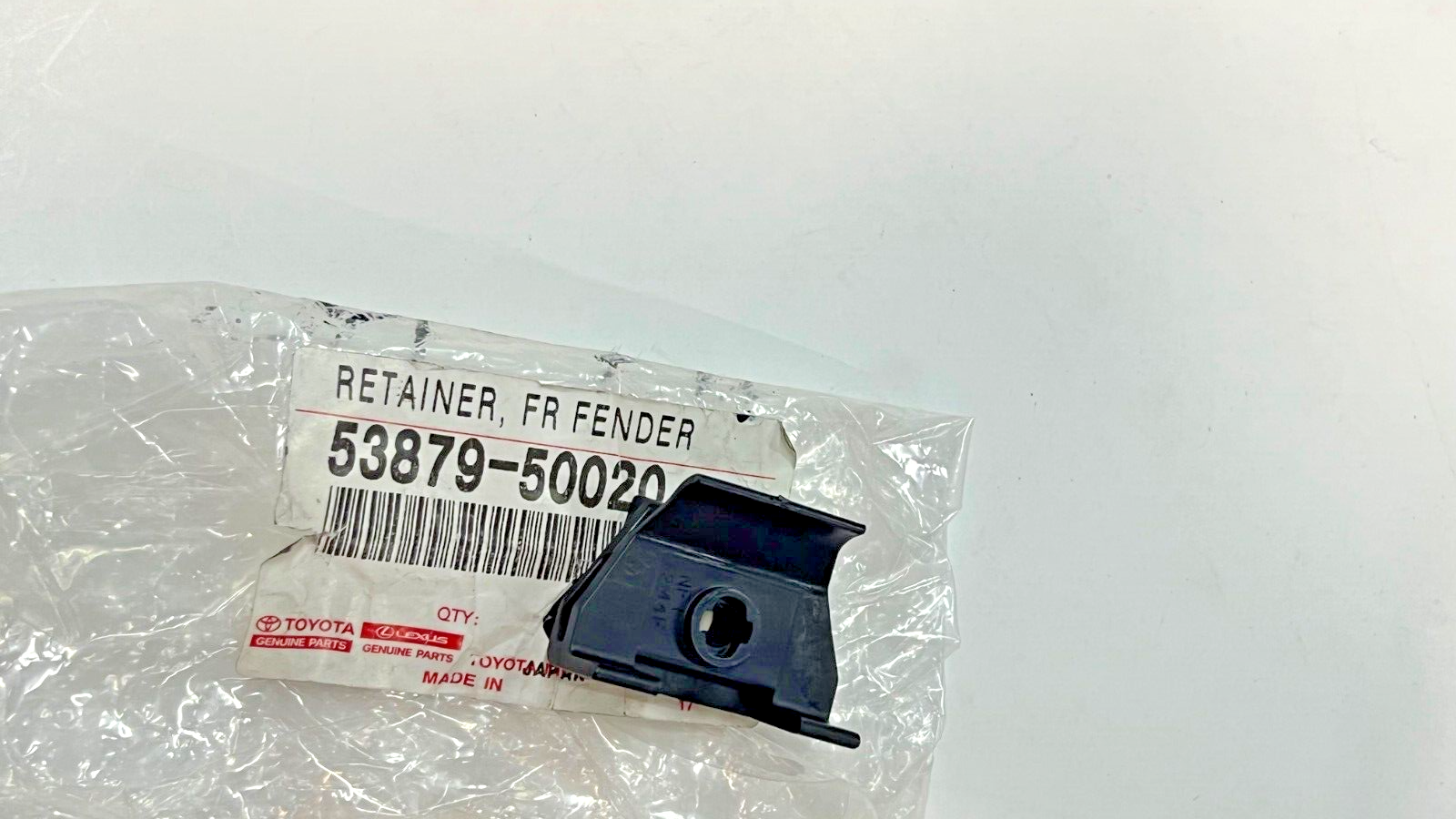 Genuine Toyota & Lexus 5387950020 Retainer, Front Fender Liner 53879 ...