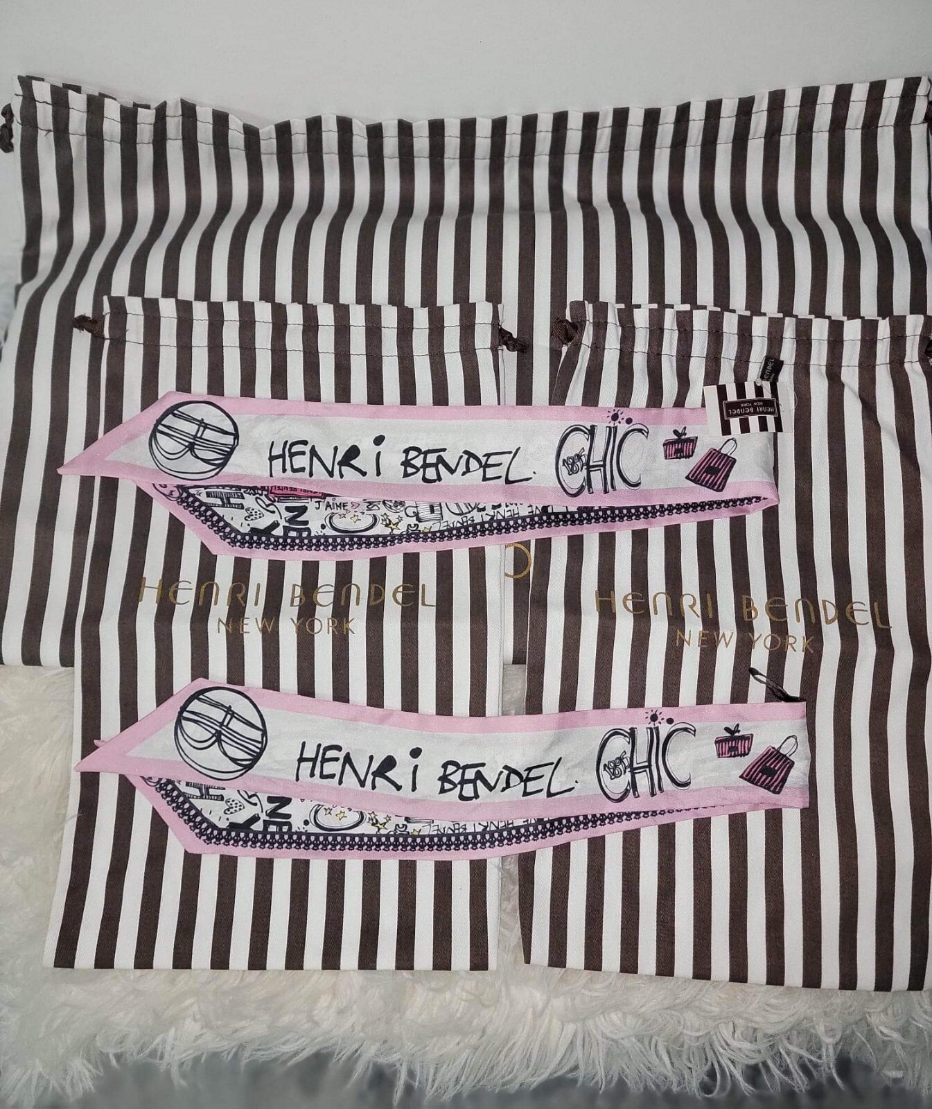Henri Bendel Lot - Gem
