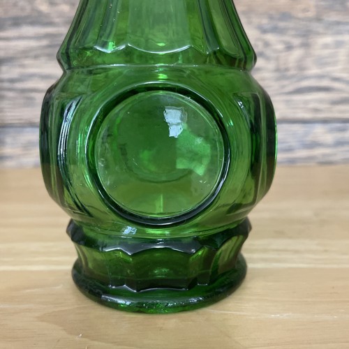 Vintage Wheaton Emerald Green coin bullseye glass vase 9” Tall | eBay