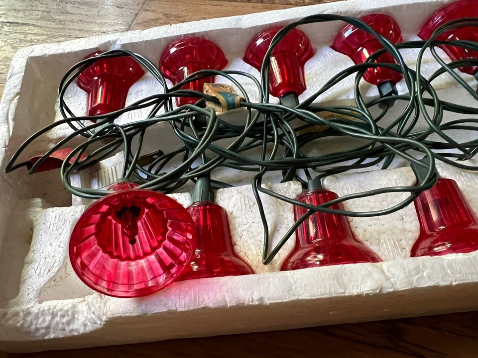 Vintage Old Fashion Red Christmas Bells 12 String Lights - Non-working ...