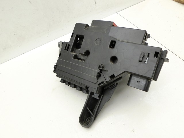MERCEDES-BENZ CLS C257 Fuse Box A2135403439 GENUINE for sale online | eBay