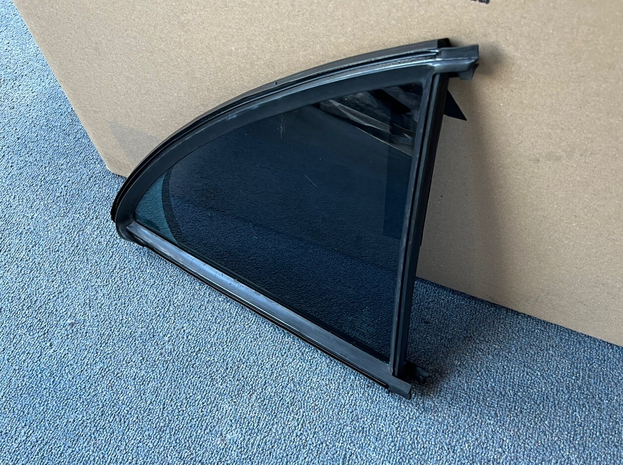2003-2009 Mercedes-Benz W211 door window glass quater E500 E320 E350 ...