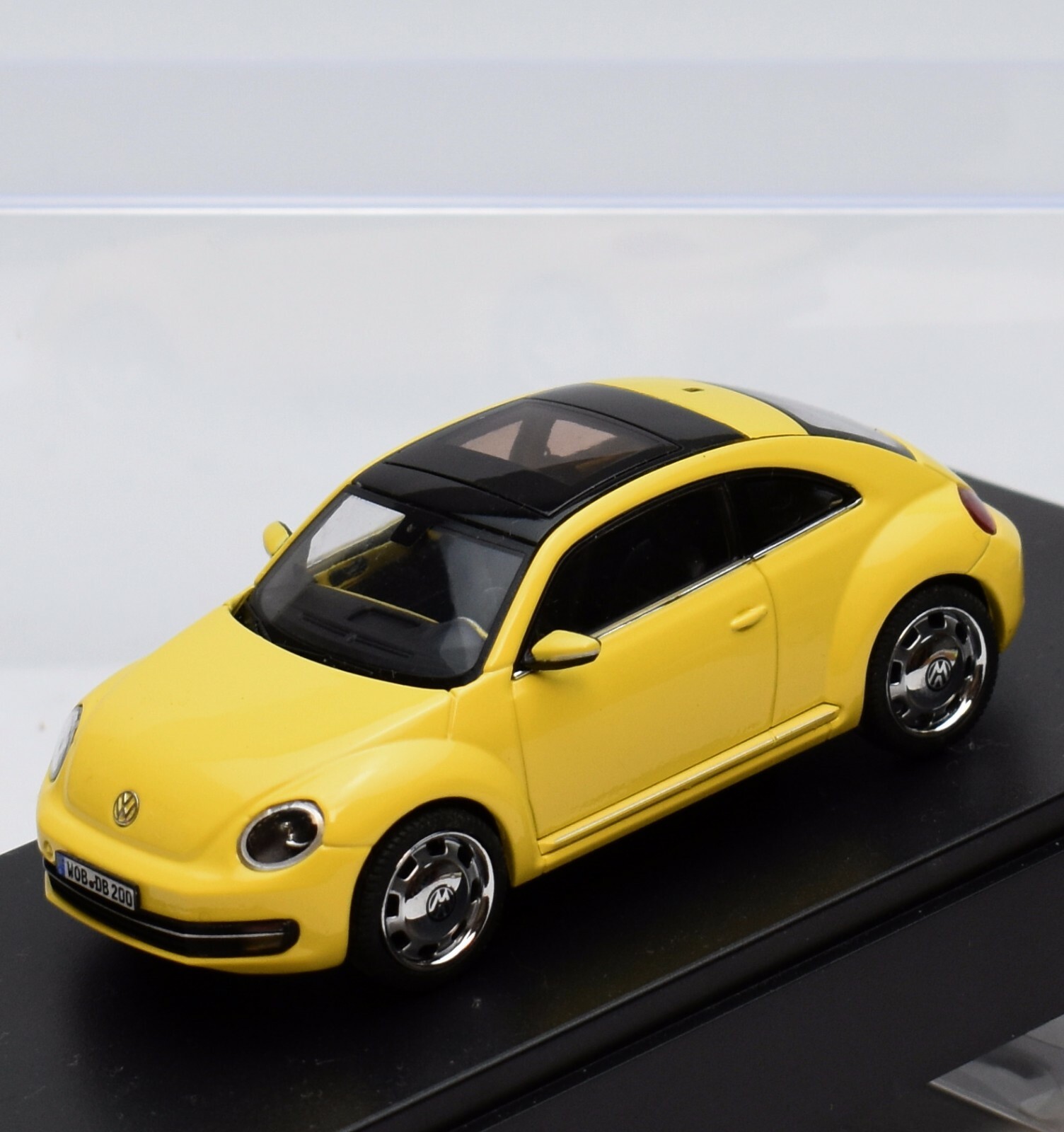 Schuco VW Volkswagen New Beetle " Käfer " in gelb, VW Collection, 1:43 ...