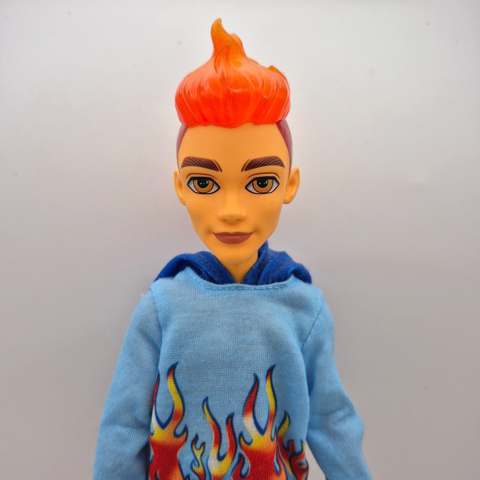 Monster High Scare-adise Island Heath Burns G3 Doll 2024 Mattel ...