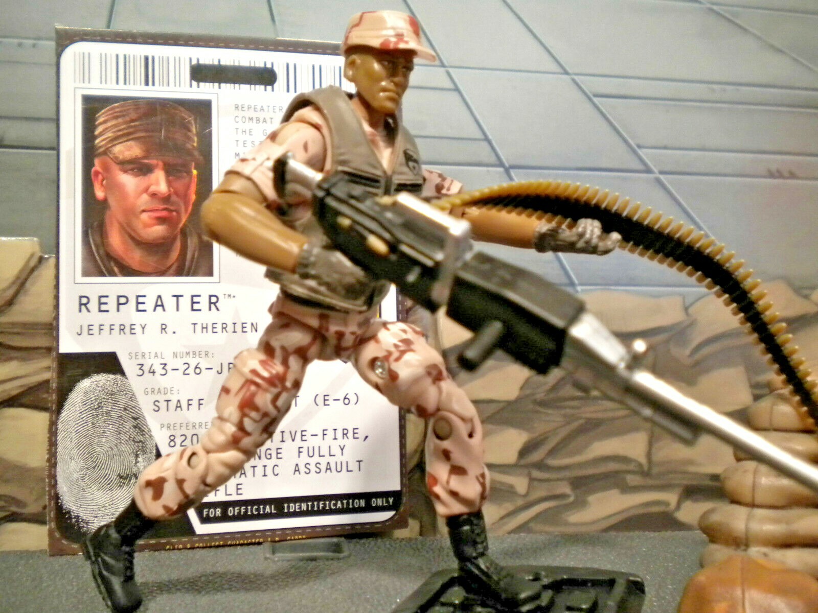 GI JOE ~ 2009 REPEATER ~ TOYS R US DESERT CAMO EXCLUSIVE ~100% COMP ...