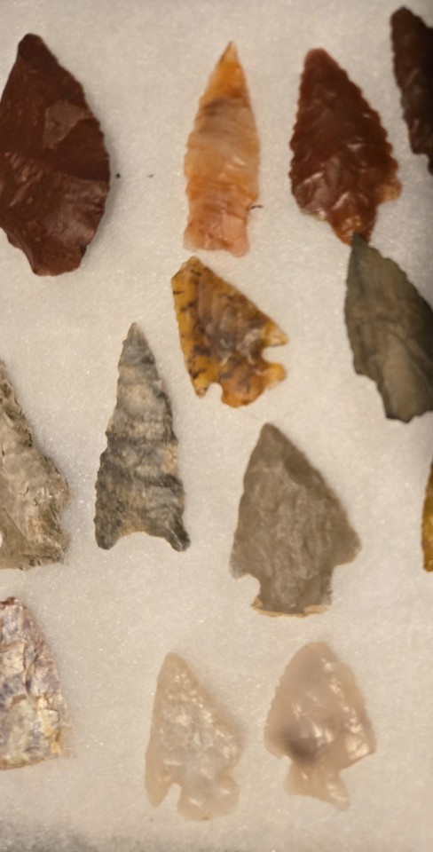 large lot of over 75 Arizona Native American made arrowheads | eBay