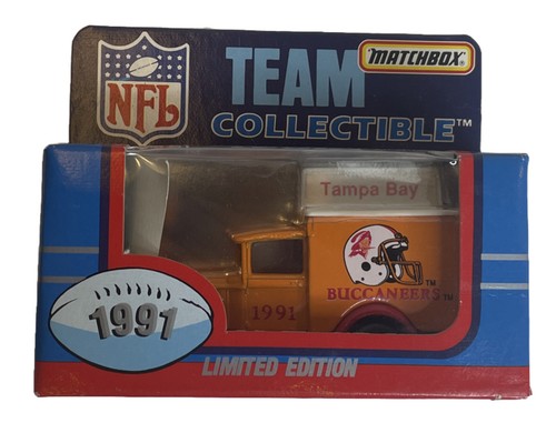 1991 Matchbox NFL Team Collectible Truck- Model A Tampa Bay Buccaneers ...