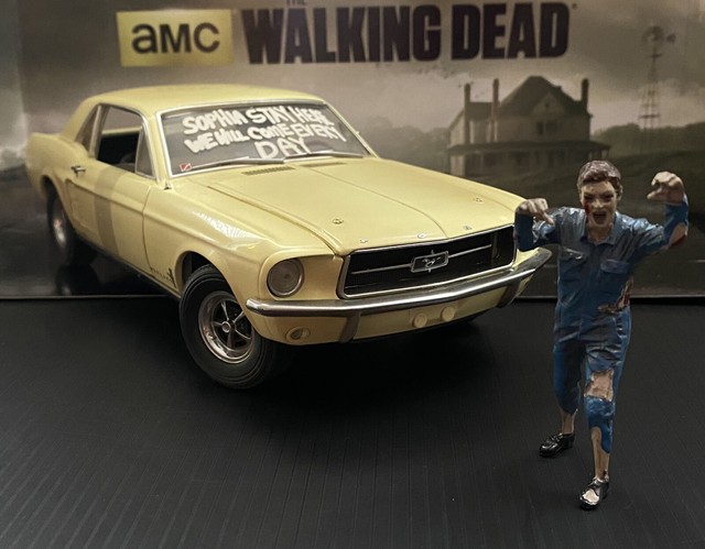 1967 Ford Mustang Coupe The Walking Dead 1/18 Greenlight Movie Car Jx1 ...