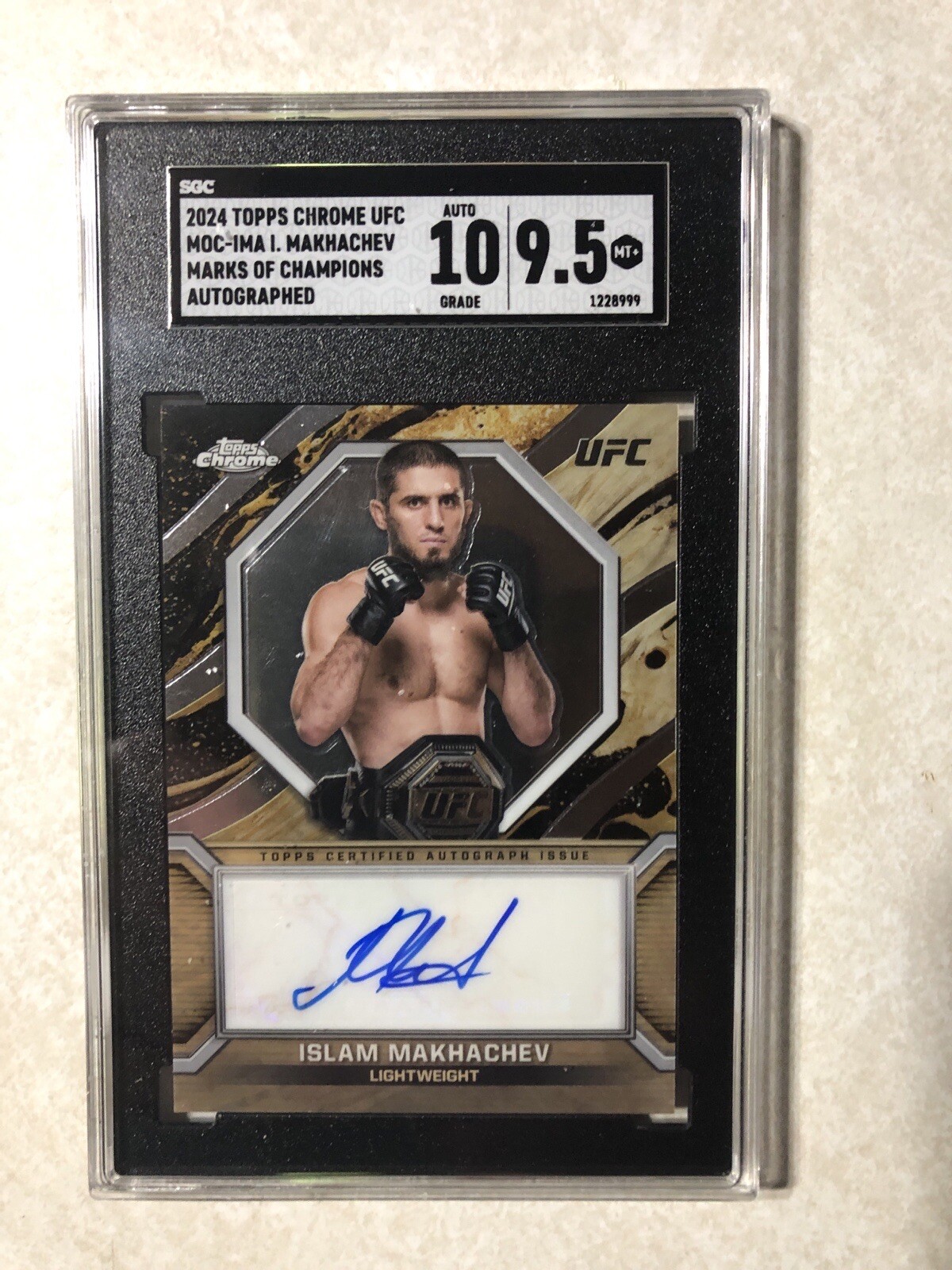2024 Topps Chrome UFC - Marks of Champions Autographs Islam Makhachev # ...