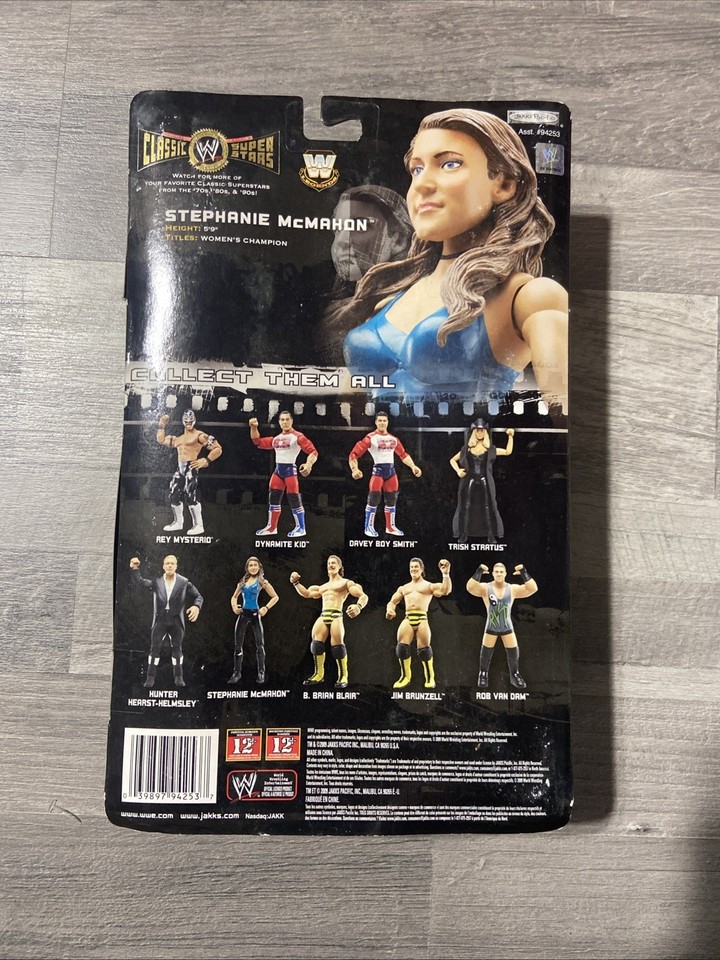 WWE Classic Action Figure Stephanie McMahon 2009 Series 24 Super Stars ...