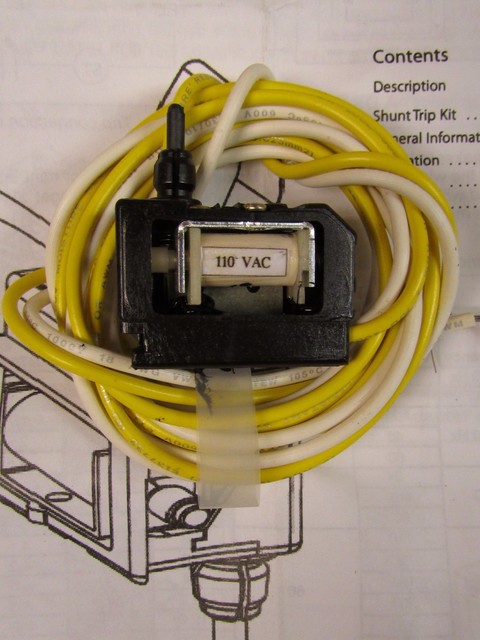 Cutler-Hammer SNT120CPK 120/240V Left Pole Mount Shunt Trip for sale ...