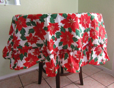 Vintage 70" Ruffled round Tablecloth by Avon Home Fashions Poinsettia ...