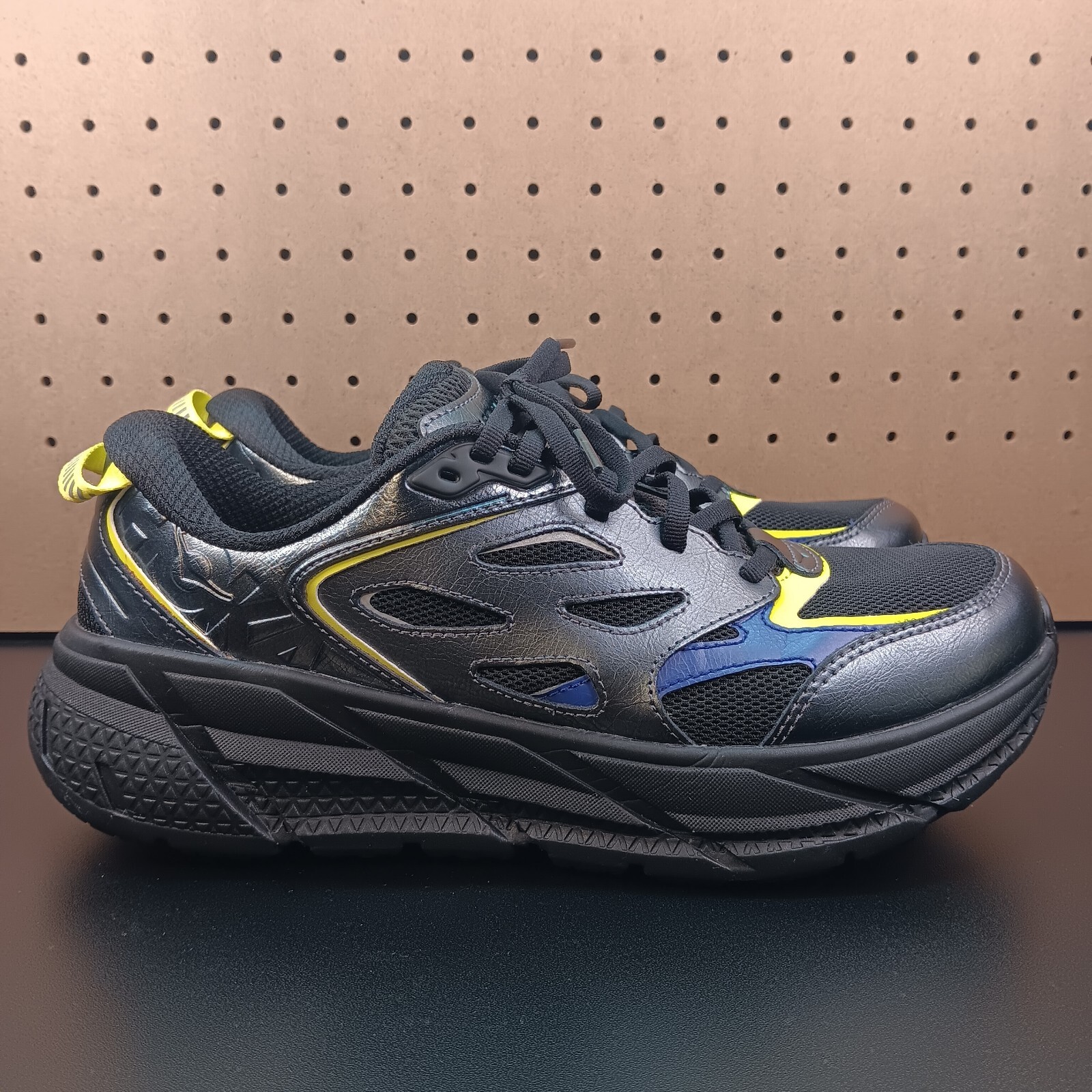 Hoka One One BM Clifton Opening Ceremony Training Sne… - Gem