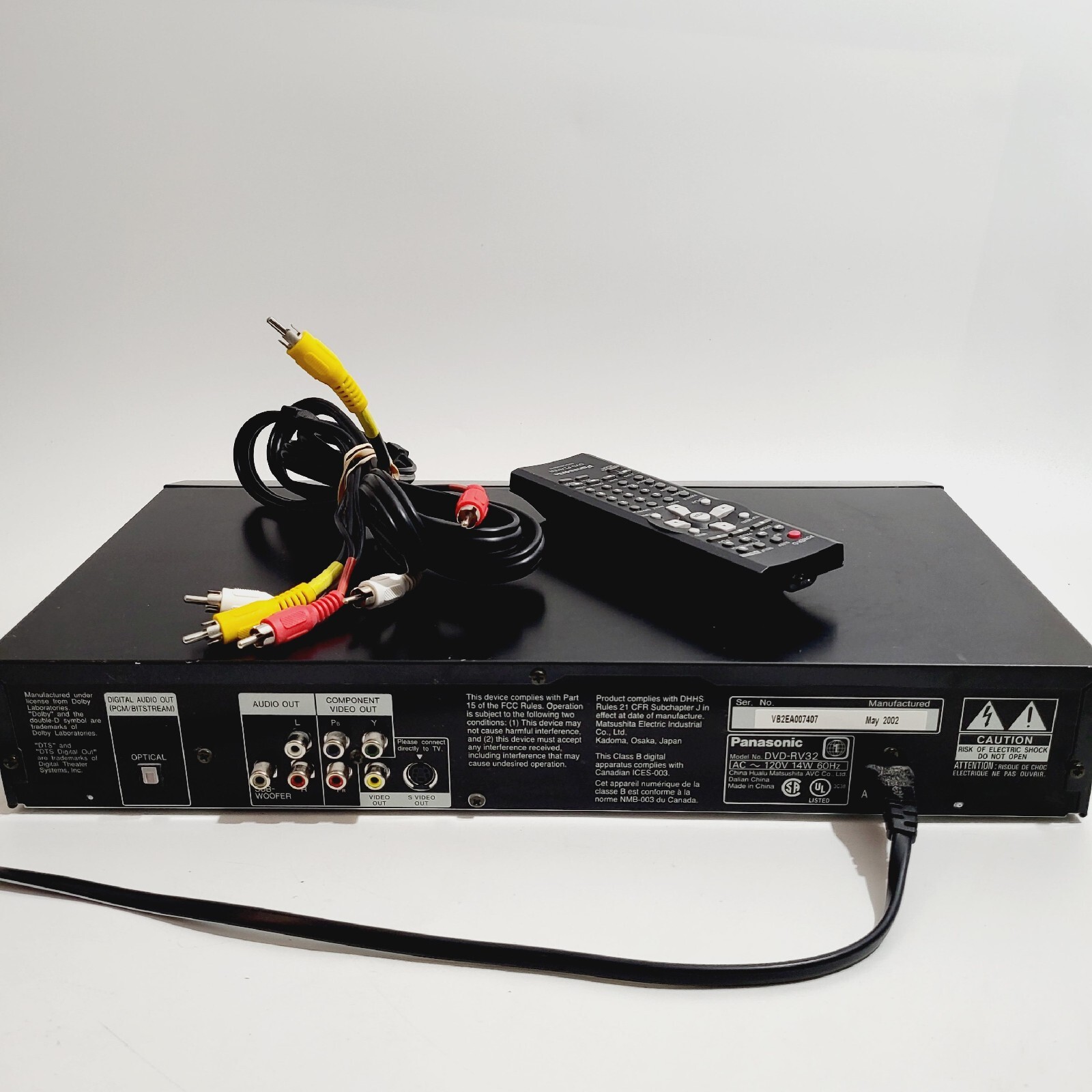 Panasonic DVD-RV32 DVD Player Hi-Speed Scan MP3 disc capable + Remote ...