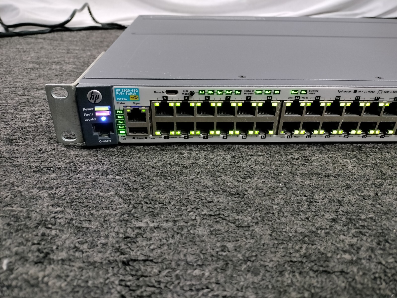 HP 2920-48G PoE+ Switch (J9729A) Integrated 10/100/1000Base-T Ports (1 ...