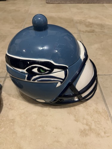Seattle Seahawks NFL Ceramic Helmet Soup Tureen with Lid & Broken Ladle ...
