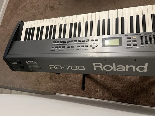 Roland RD-700 Electric Stage Piano Keyboard Excellent Condition | eBay
