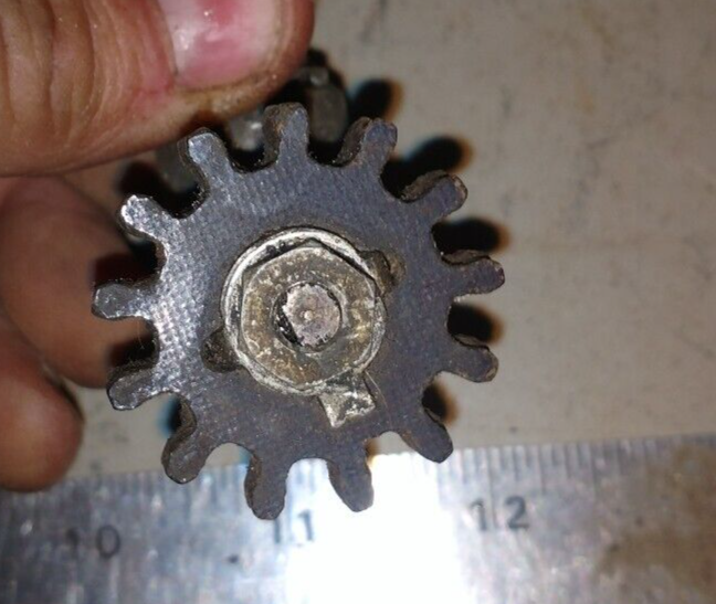 Indian Motorcycle 1948-52 Chief Front Wheel Speedometer Drive | eBay