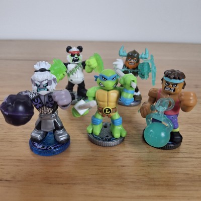 Akedo Ultimate Arcade Warriors PowerStorm Figures Commander Panda TMNT ...