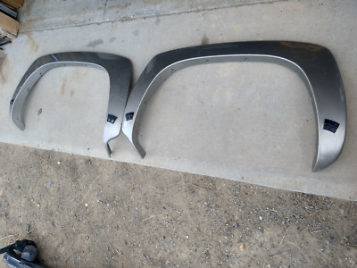GM OEM Painted Rear Fender Flare Set Suburban Yukon U382E Pewter ...