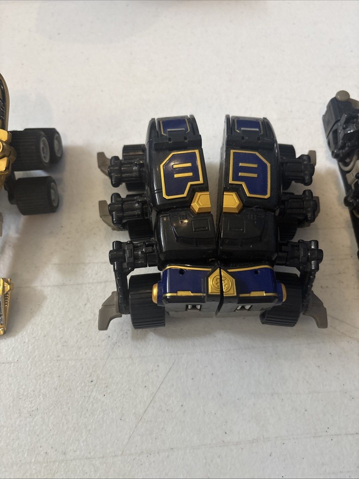 Power Ranger Ninja Storm Crimson Thunder Megazord Beetle Zord 2002 and ...