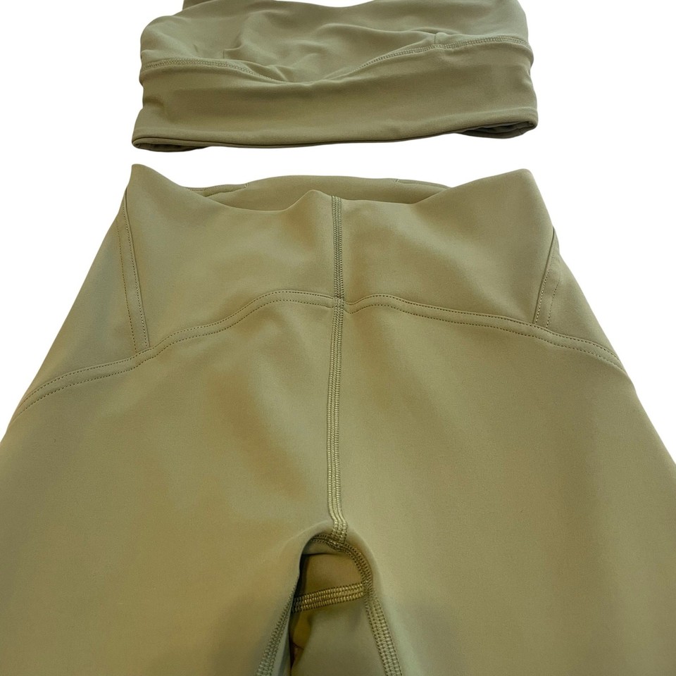 Lululemon Workout Set InStill High Rise Legging Scoop Neck Bra GREEN ...