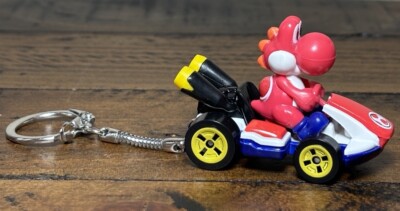 Hot Wheels Mario Kart Red Yoshi Standard Kart Keychain #5.13 | eBay