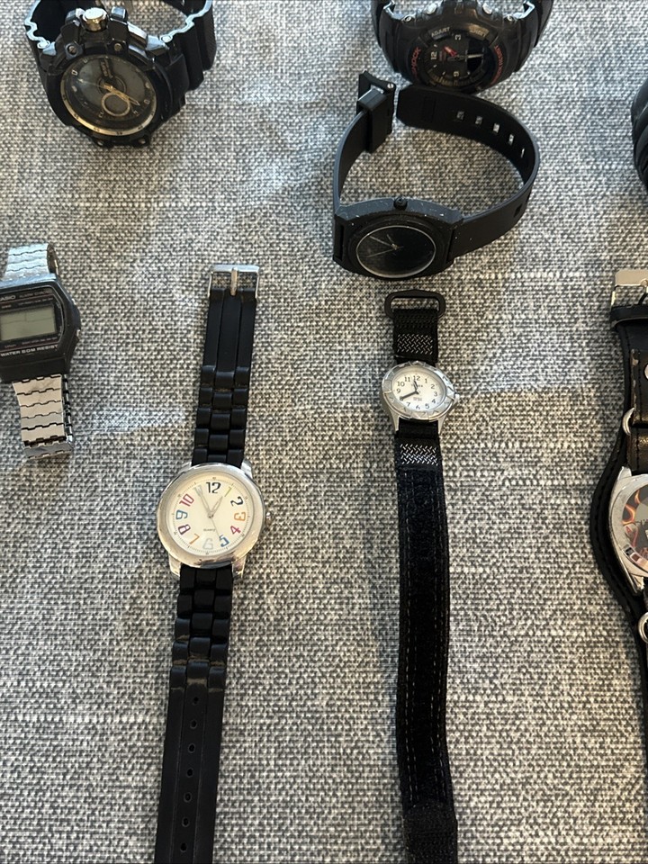 Large Lot Of Vintage Watches Untested Elgin Fossil Guess Casio Lucoral ...