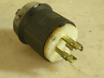 Plugs - 3 Phase Plug