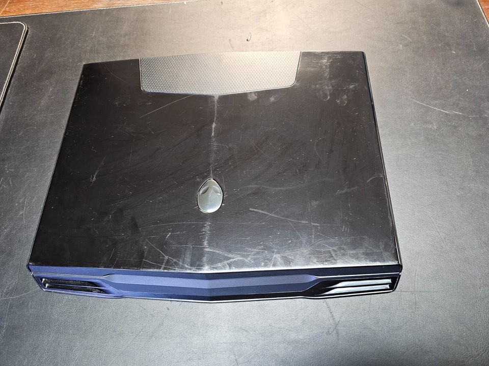Alienware M15x, Intel Core i7-Q840, NVDIA GTX 260M 1GB VRAM, No battery ...