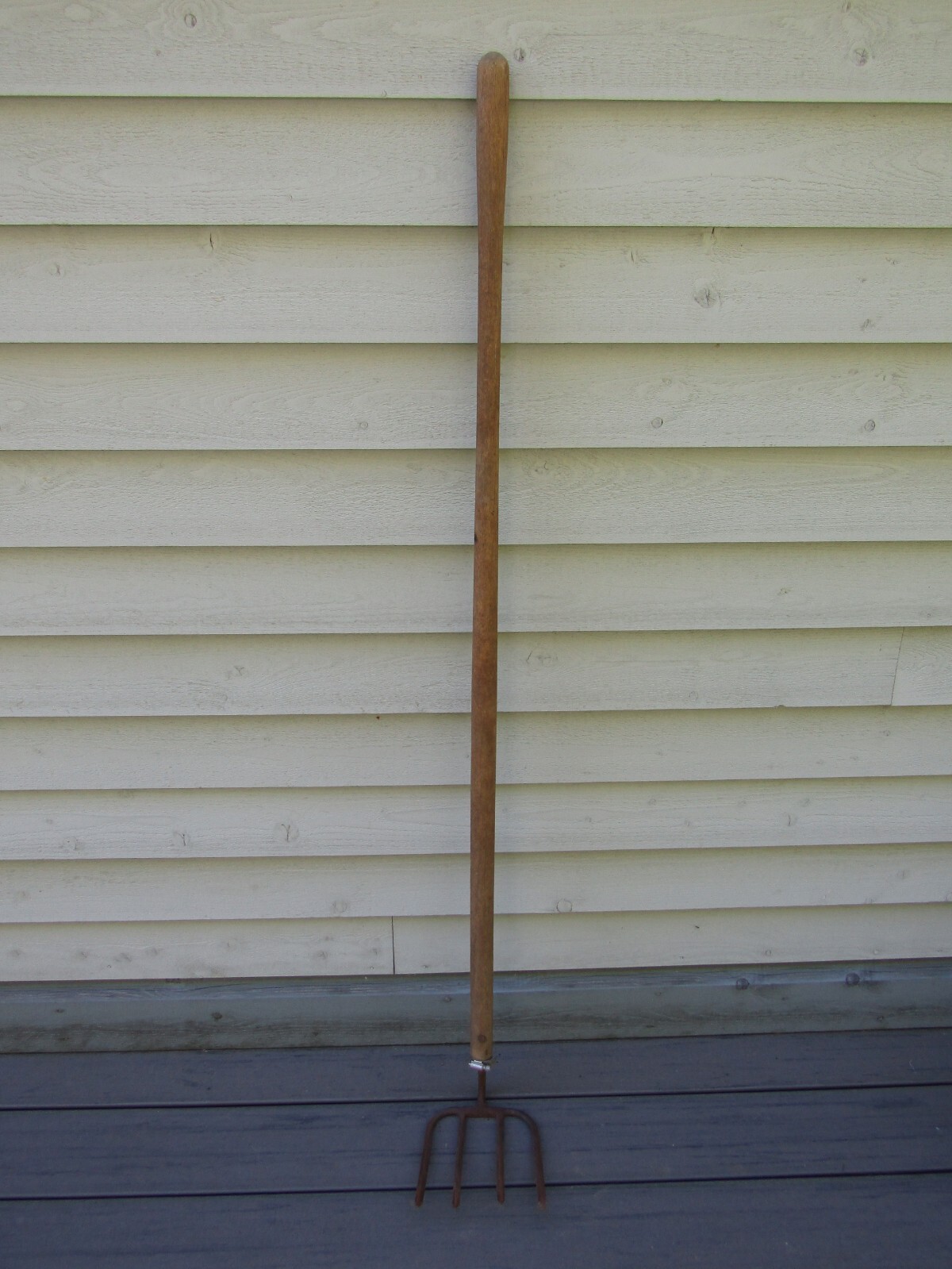 VINTAGE 4 Prong POTATO PITCH FORK Wooden Handle Country Farm Tool 55 ...