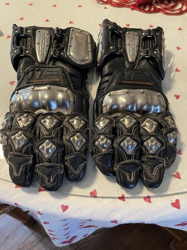 Vintage iCON TiMax XL Leather Gauntlet Motorcycle gloves. Good Used ...