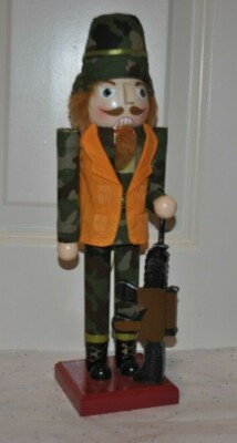 VTG NUTCRACKER Wood US Army CAMO MILITARY Soldier w/RIFLE 13.75"H ...