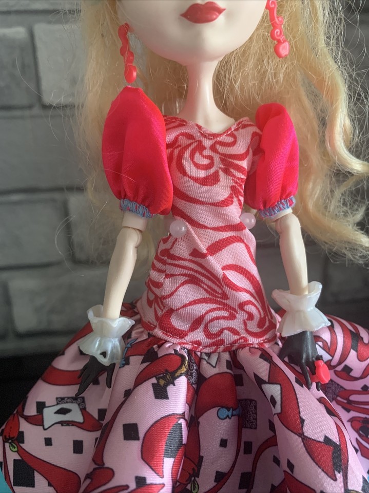 Ever After High Apple White Way Too Wonderland Doll | eBay UK
